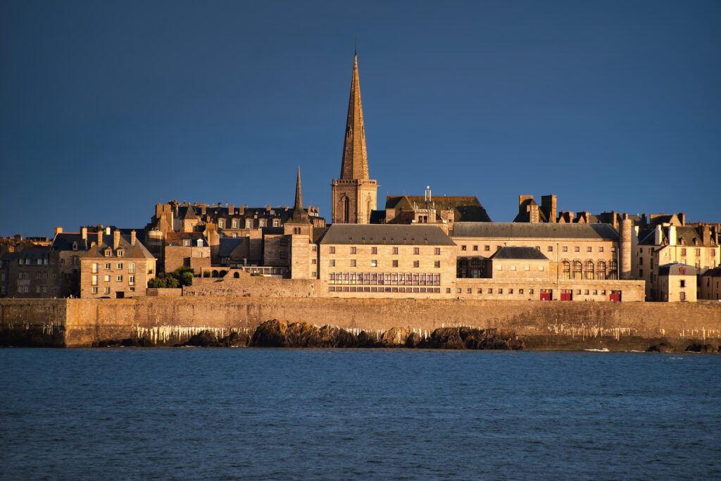 55 Most Famous French Monuments & Landmarks to Visit | Where Tiana Travels