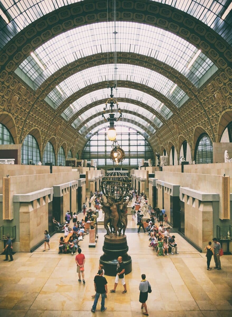 30 Must-Do Activities to Add to Your Paris Bucket List