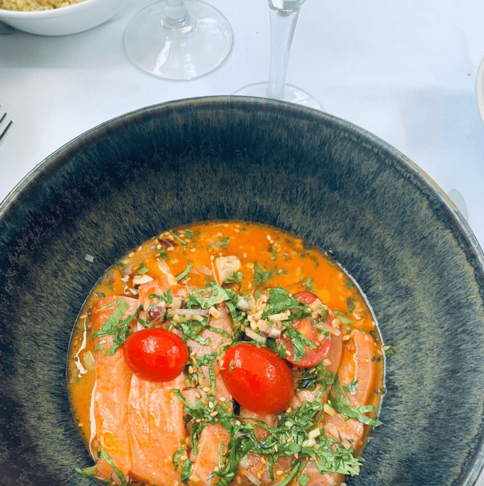 Top 10 Restaurants in Paris with Eiffel Tower View | Where Tiana Travels